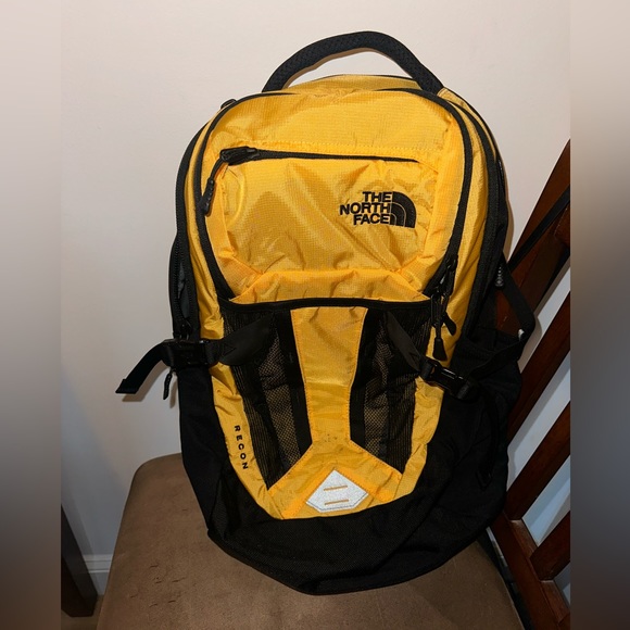 The North Face | Bags | The North Face Recon 3l Backpack | Poshmark